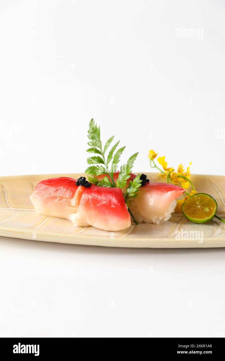 Surf clam sushi hi-res stock photography and images - Alamy