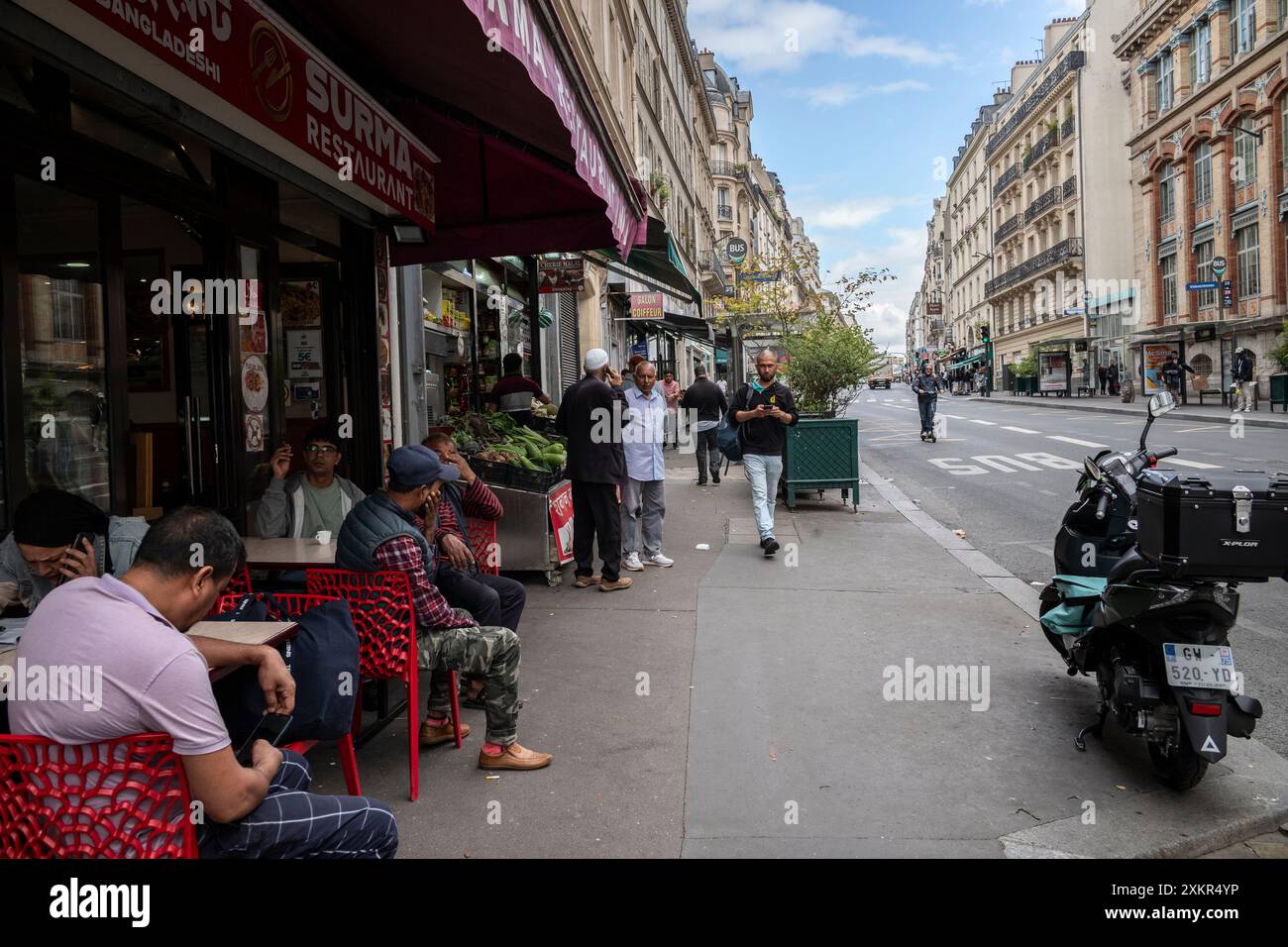 Rue du faubourg saint denis hi-res stock photography and images - Alamy