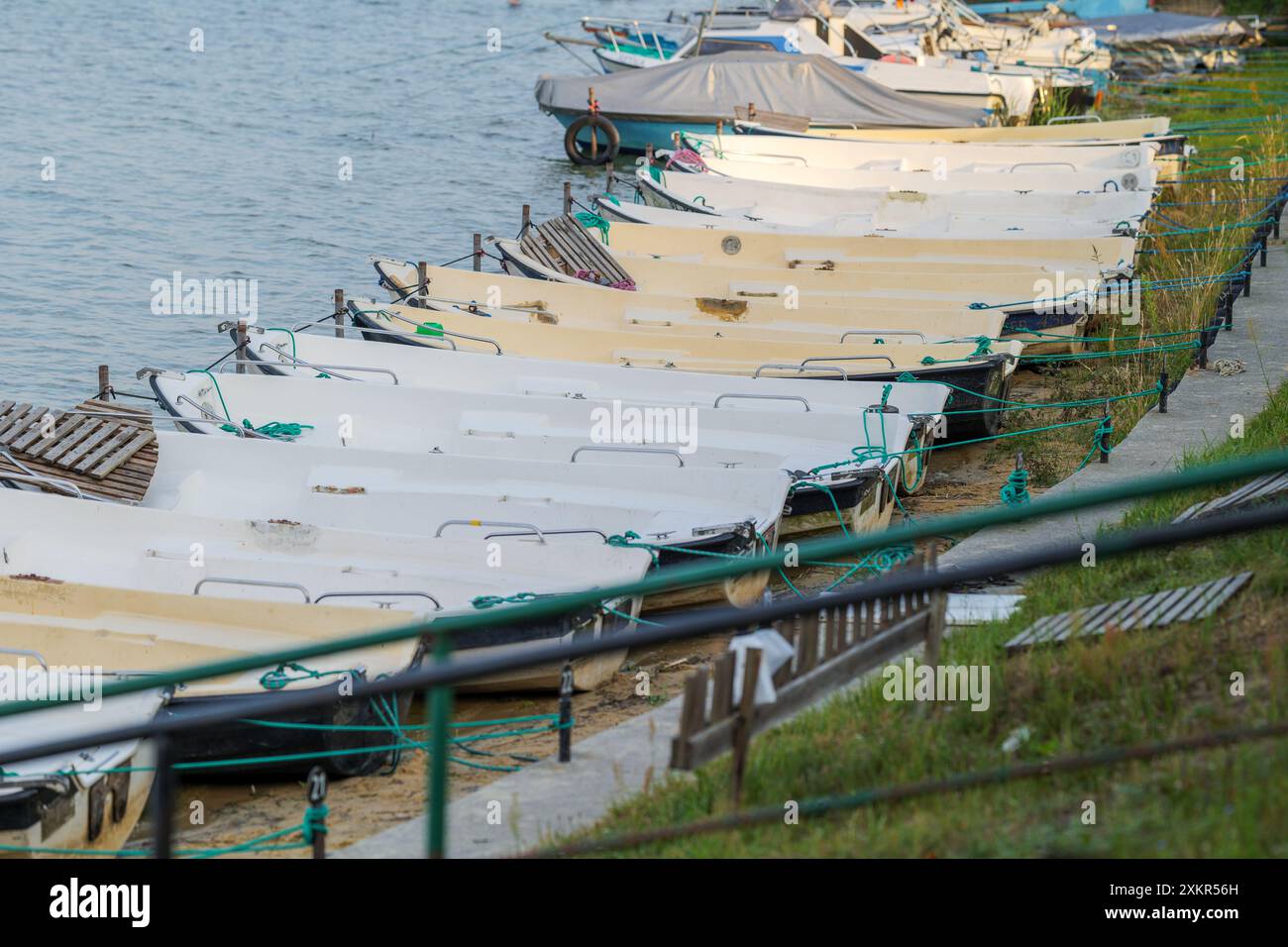 Row a gondola hi-res stock photography and images - Alamy