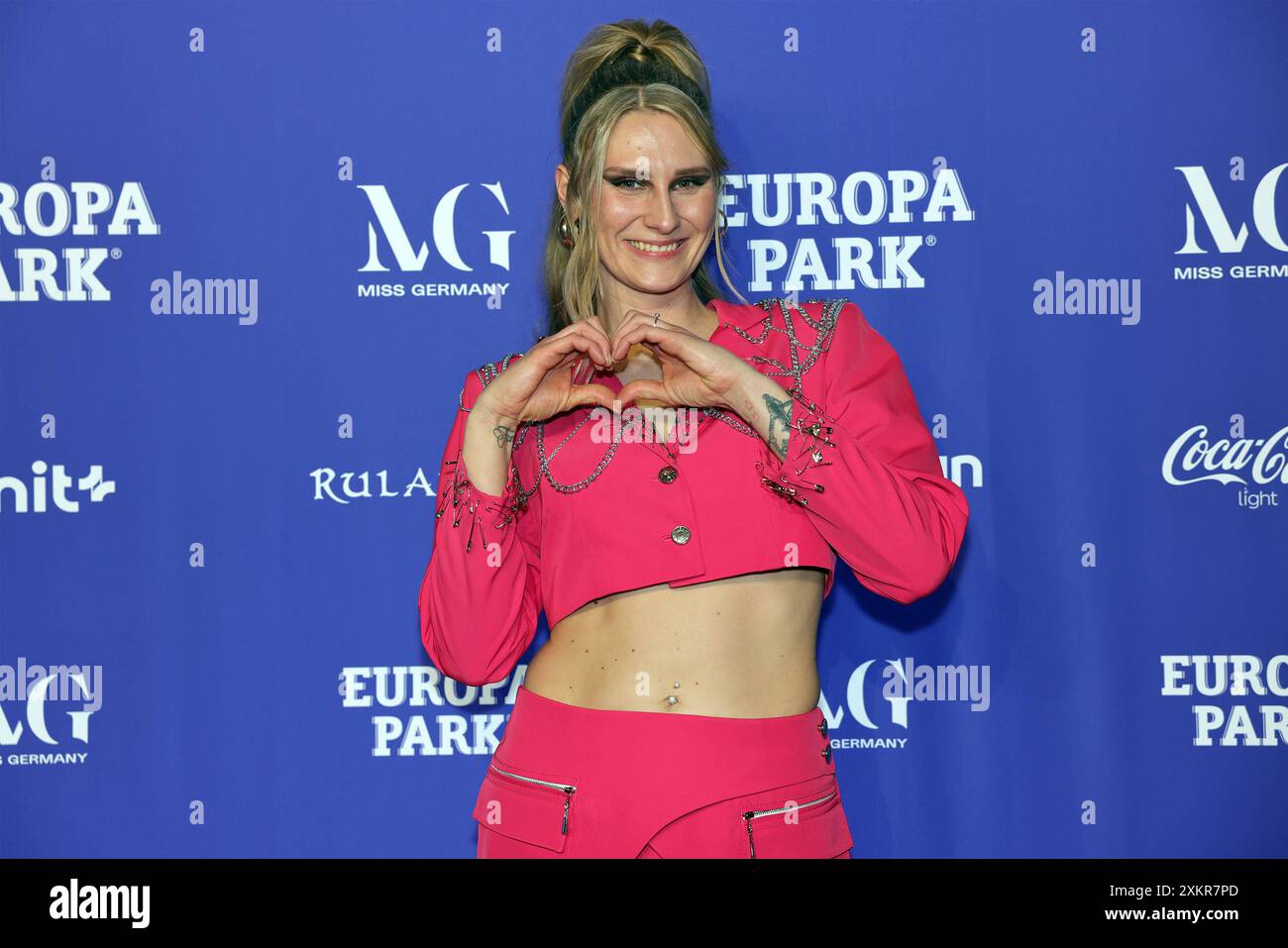 Miss Germany Awards Finale 2024 Christina Modrzejewski. Miss Germany ...
