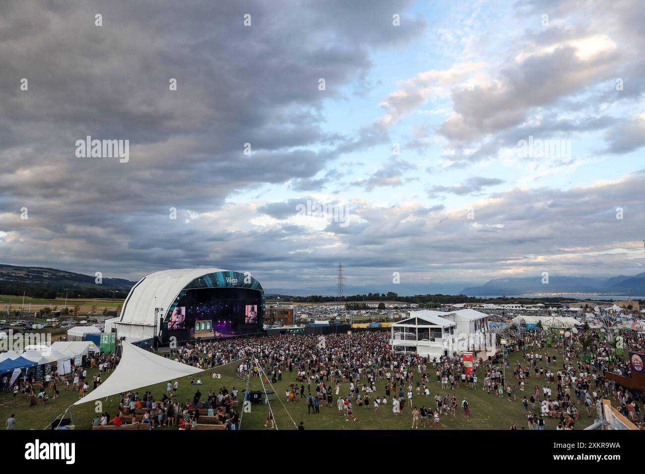 Switzerland - Paleo Festival 2024 - Khruangbin NYON, SWITZERLAND, JULY ...