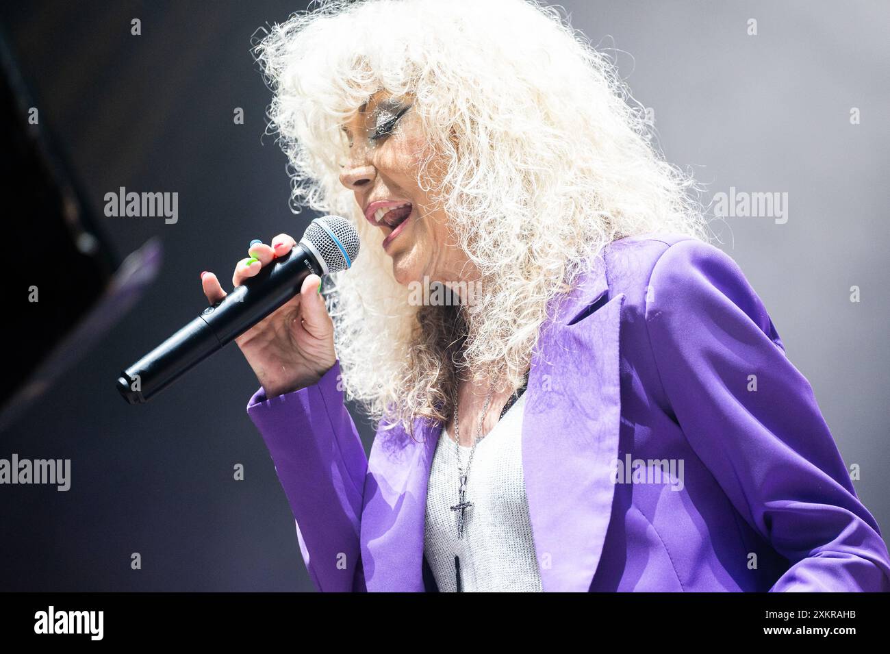 Donatella rettore performs last night in Treviso Italy for suoni di ...