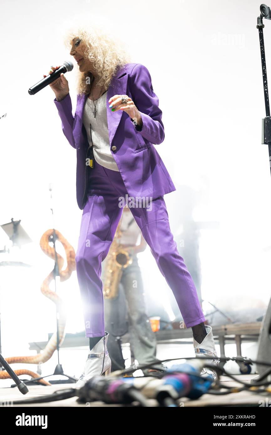 Donatella rettore performs last night in Treviso Italy for suoni di ...