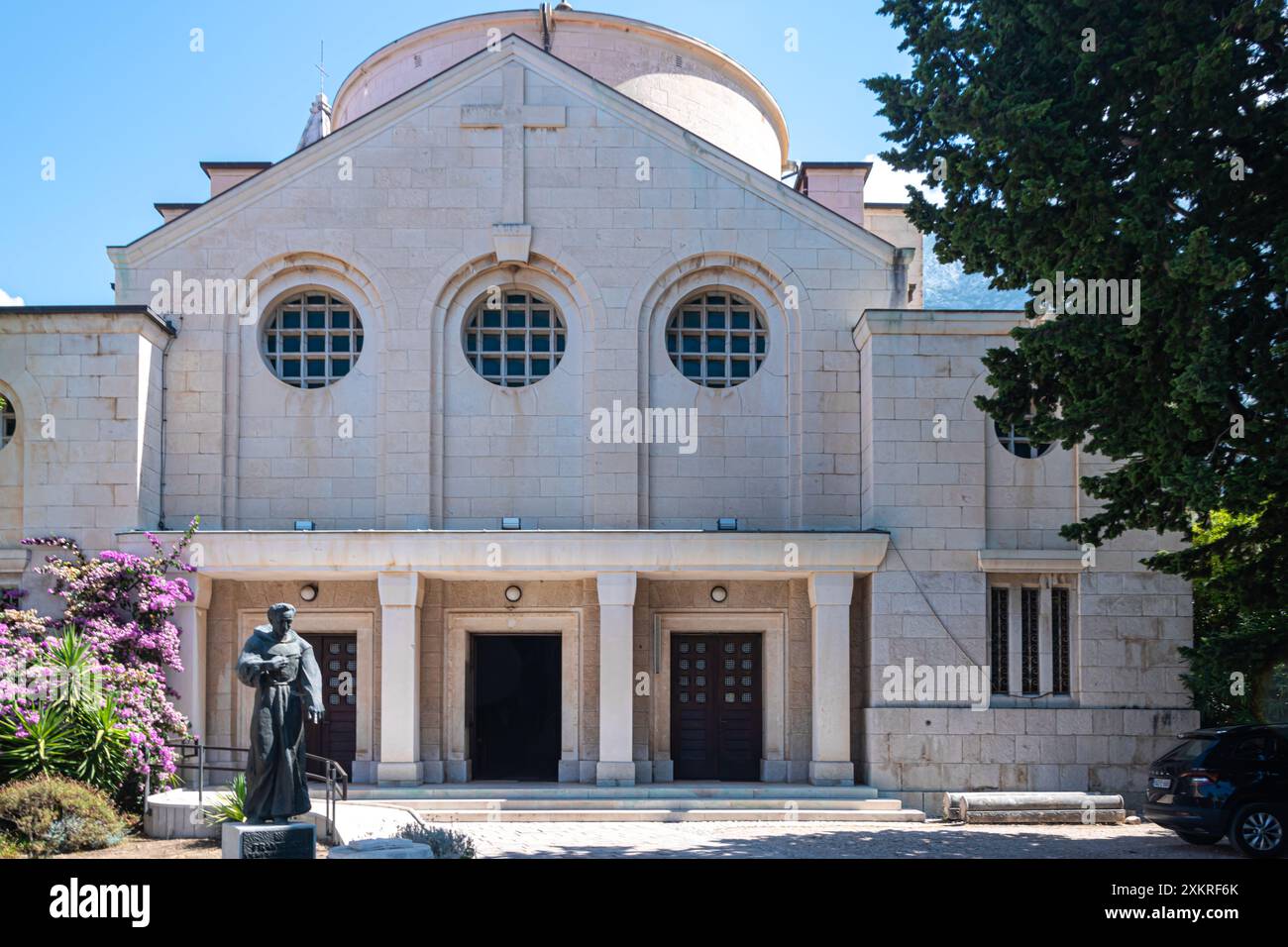 Franciscan monastery catholic church hi-res stock photography and ...