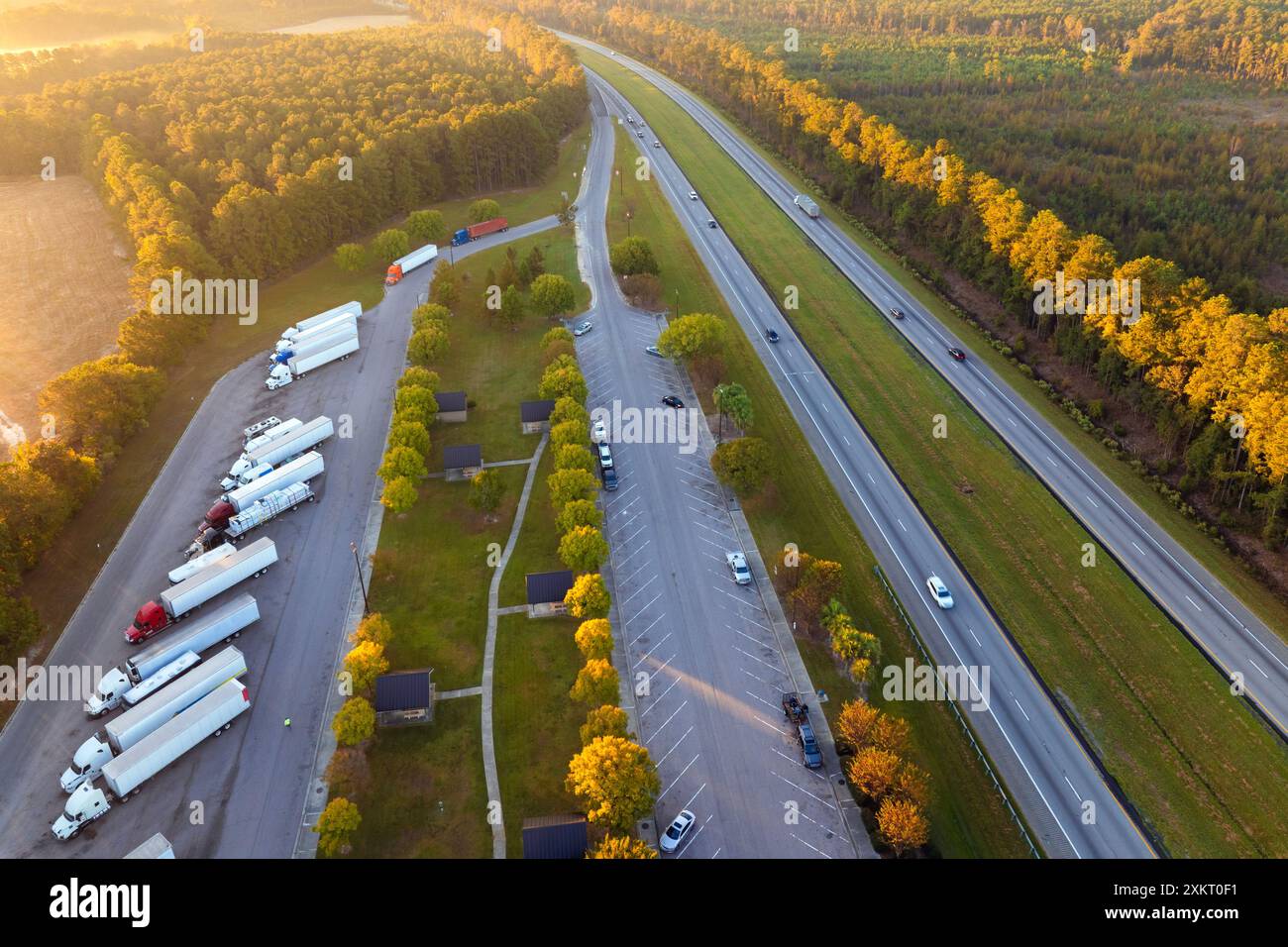 Large truck stop with resting area near busy American interstate ...