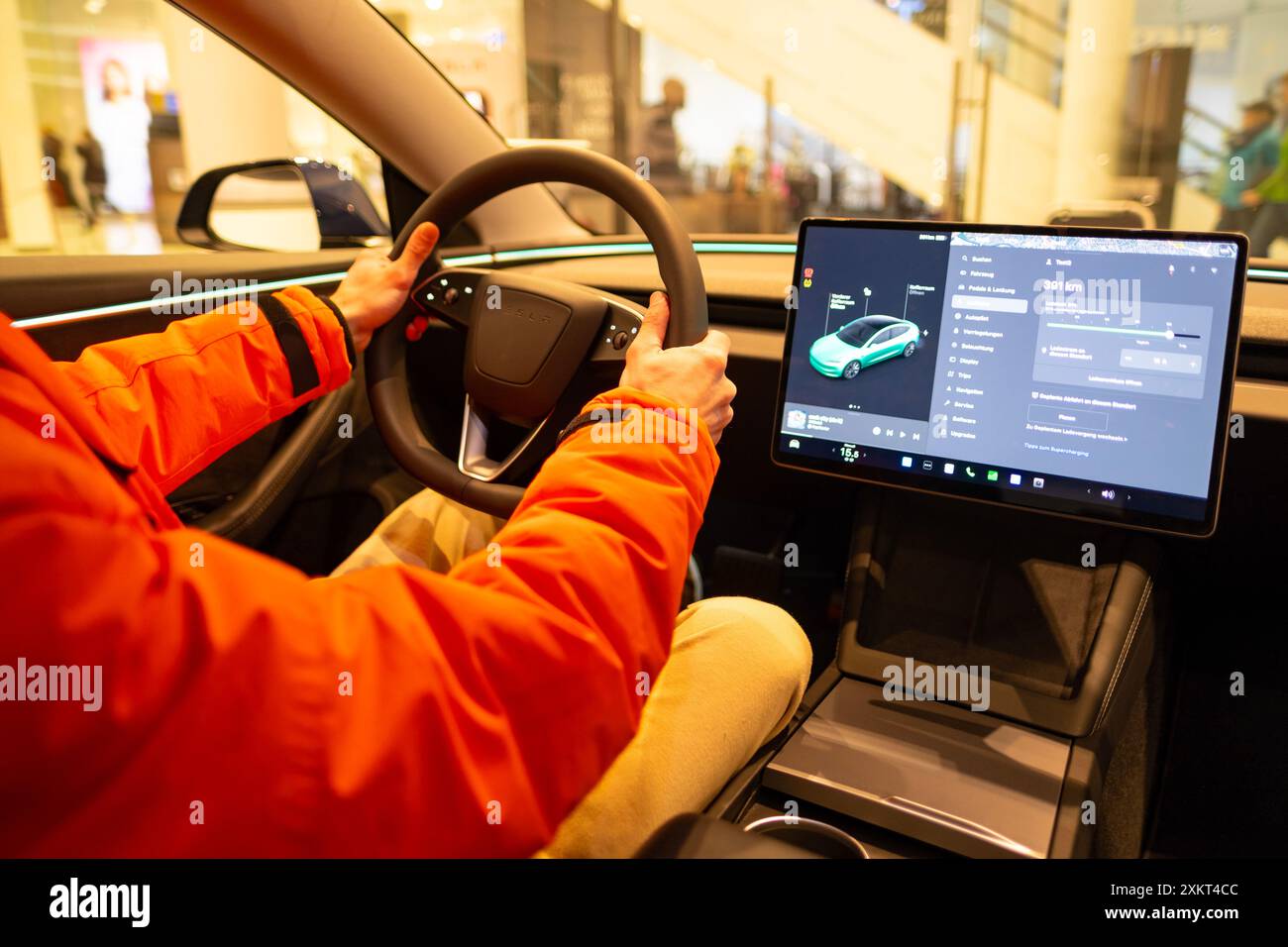 Tesla model 3 dashboard hi-res stock photography and images - Alamy