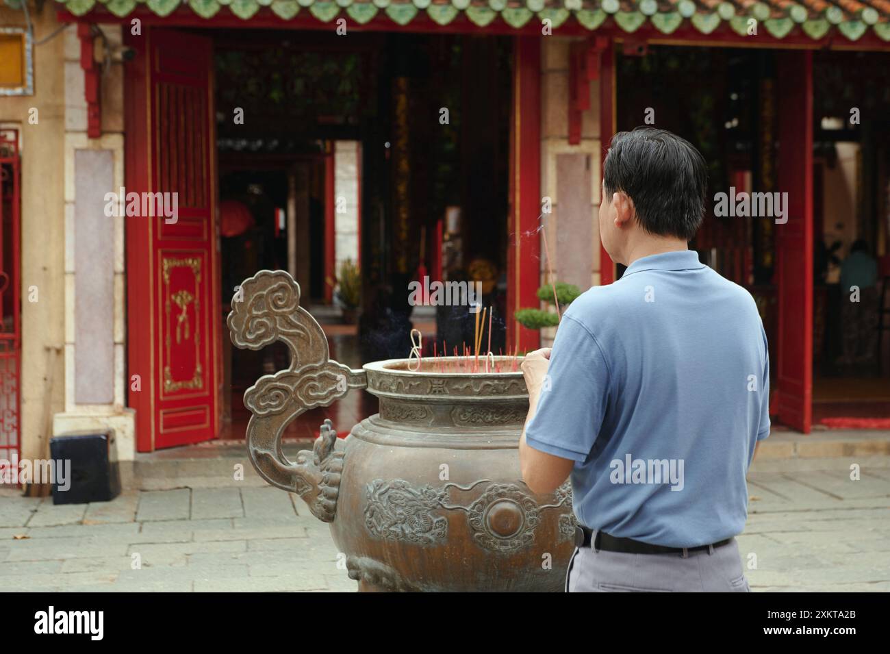 Professing hi-res stock photography and images - Alamy