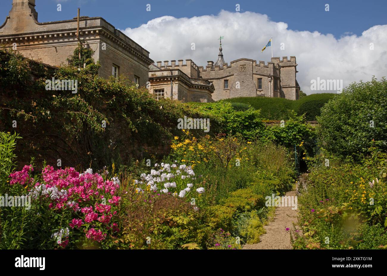 Rousham House Gardens, Rousham, Oxfordshire,England Stock Photo - Alamy
