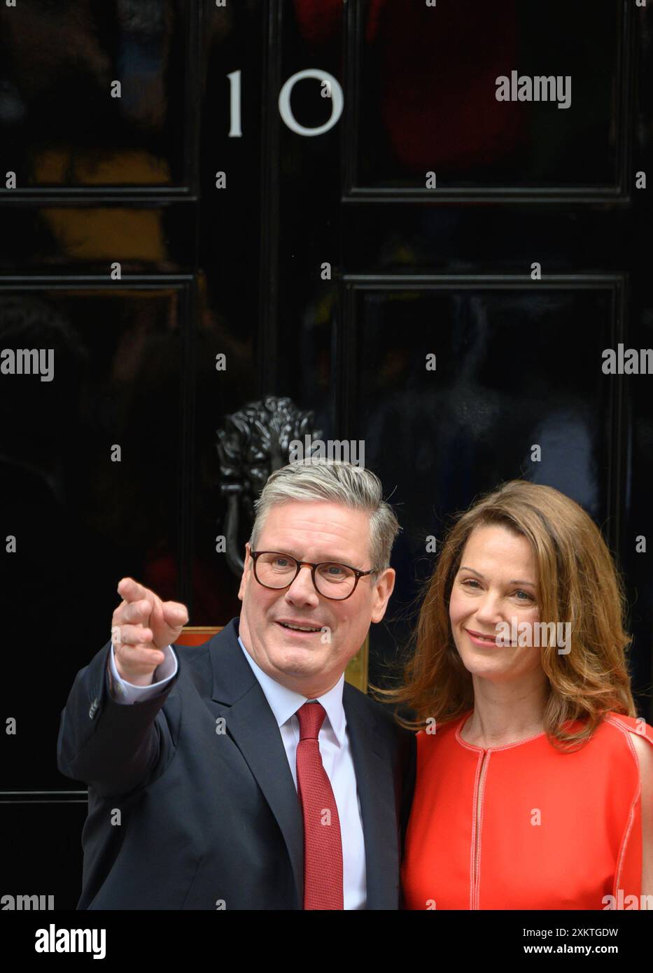 British prime minister sir keir starmer and wife victoria starmer hi ...