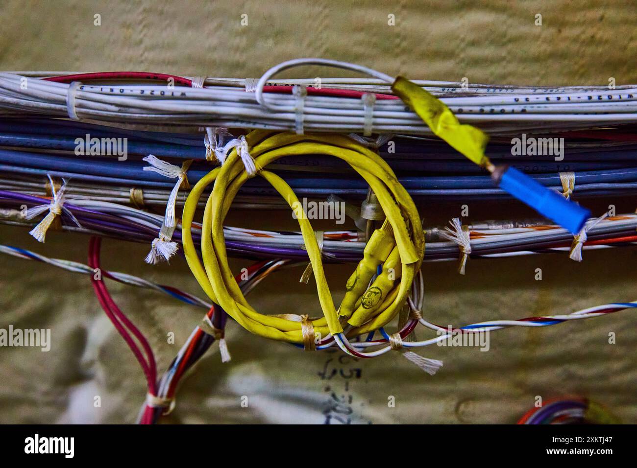 Electrical engineering practical room hi-res stock photography and ...