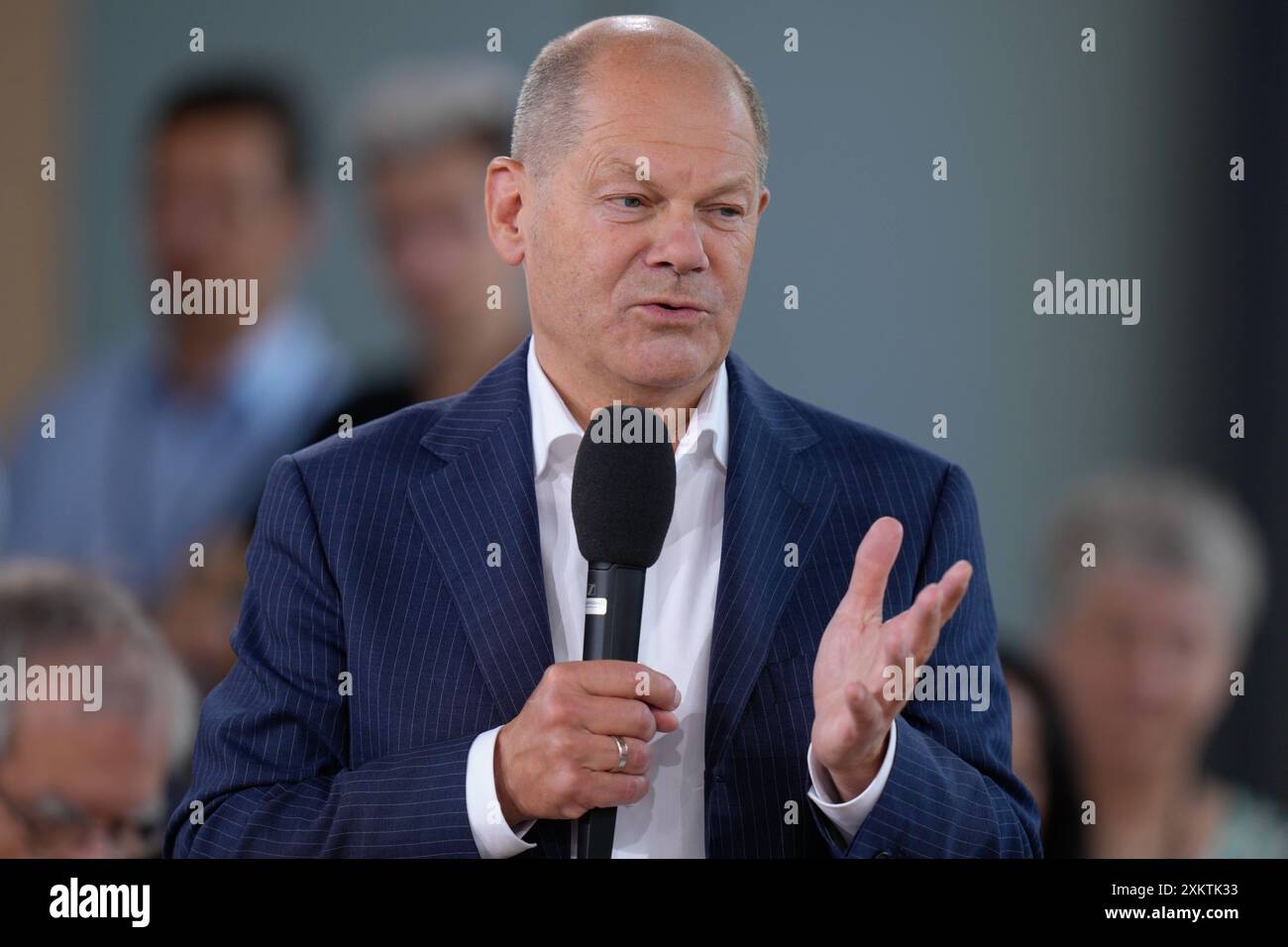Bundeskanzler Scholz beim Kanzlergespraech in Saarbruecken Bundeskanzler Olaf Scholz im Portrait ...