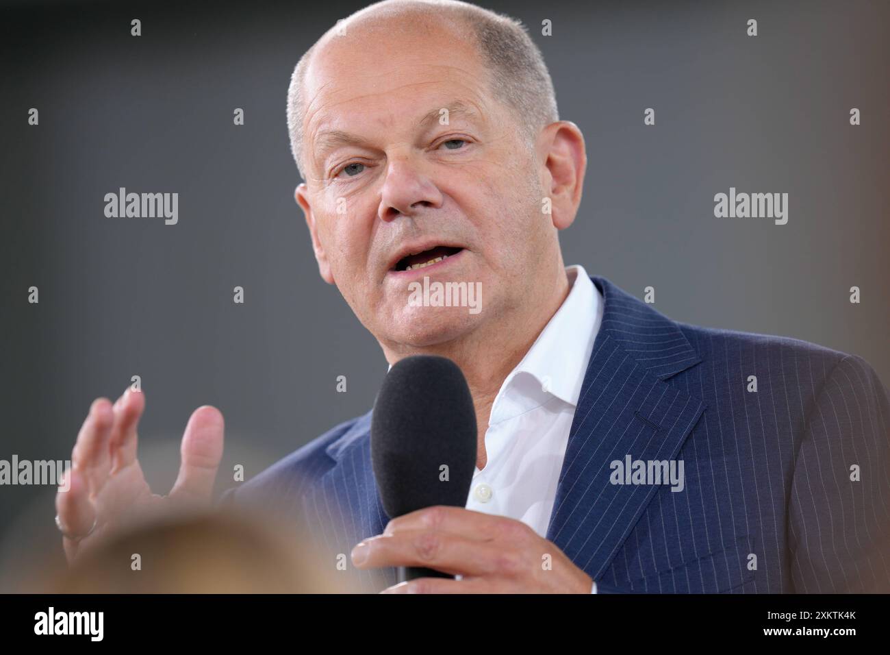 Bundeskanzler Scholz beim Kanzlergespraech in Saarbruecken Bundeskanzler Olaf Scholz im Portrait ...