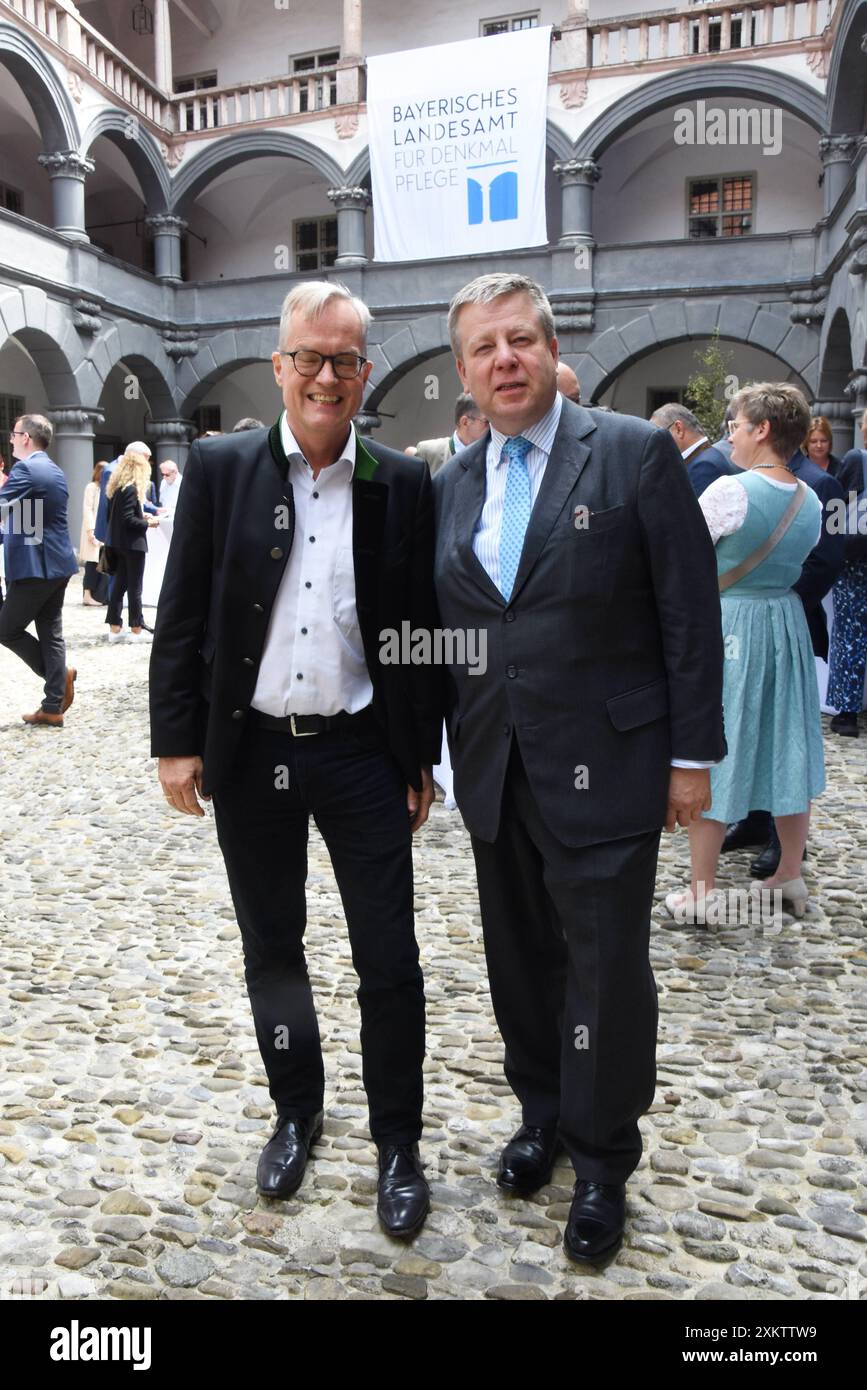 Prof Dipl.Ing. Architekt Mathias Pfeil, Generalkonservator des ...