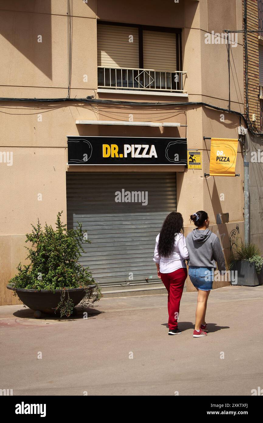Viladecasn, SPAIN - JULY 24, 2024: An image of the shuttered dr.pizza ...