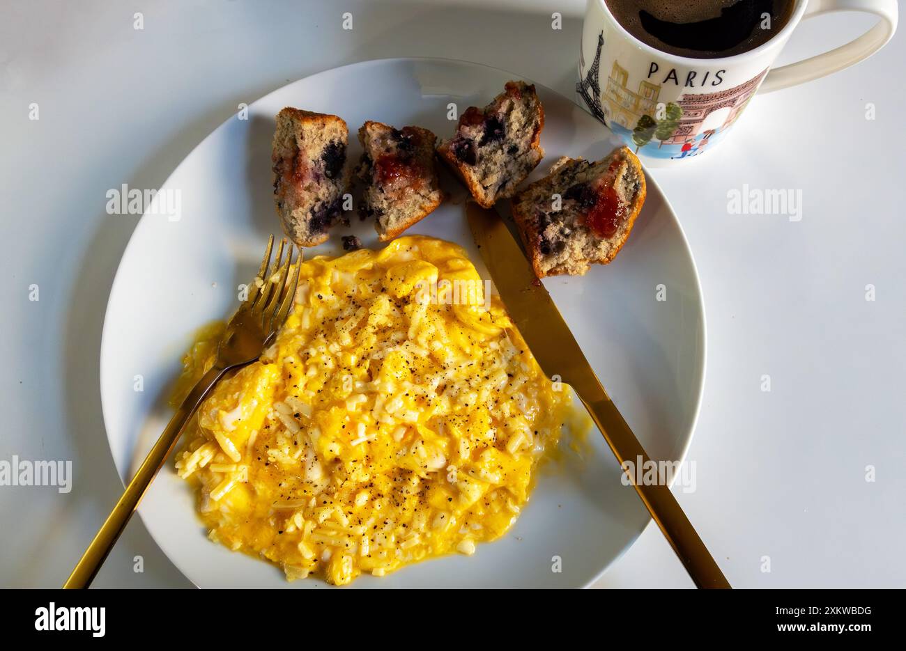 Scrambled eggs and coffee hi-res stock photography and images - Alamy