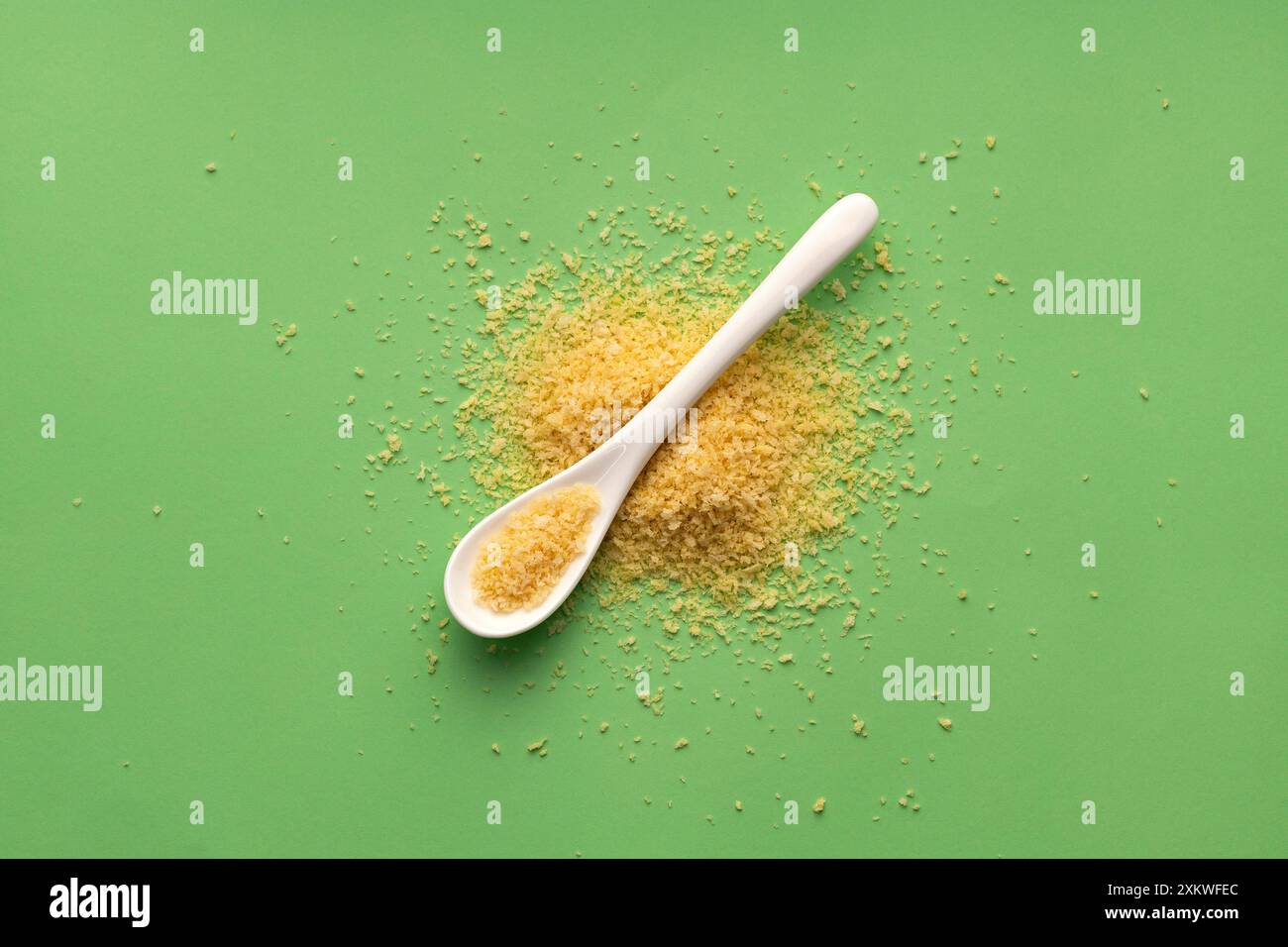 Bread crumbs yellow panko hi-res stock photography and images - Alamy