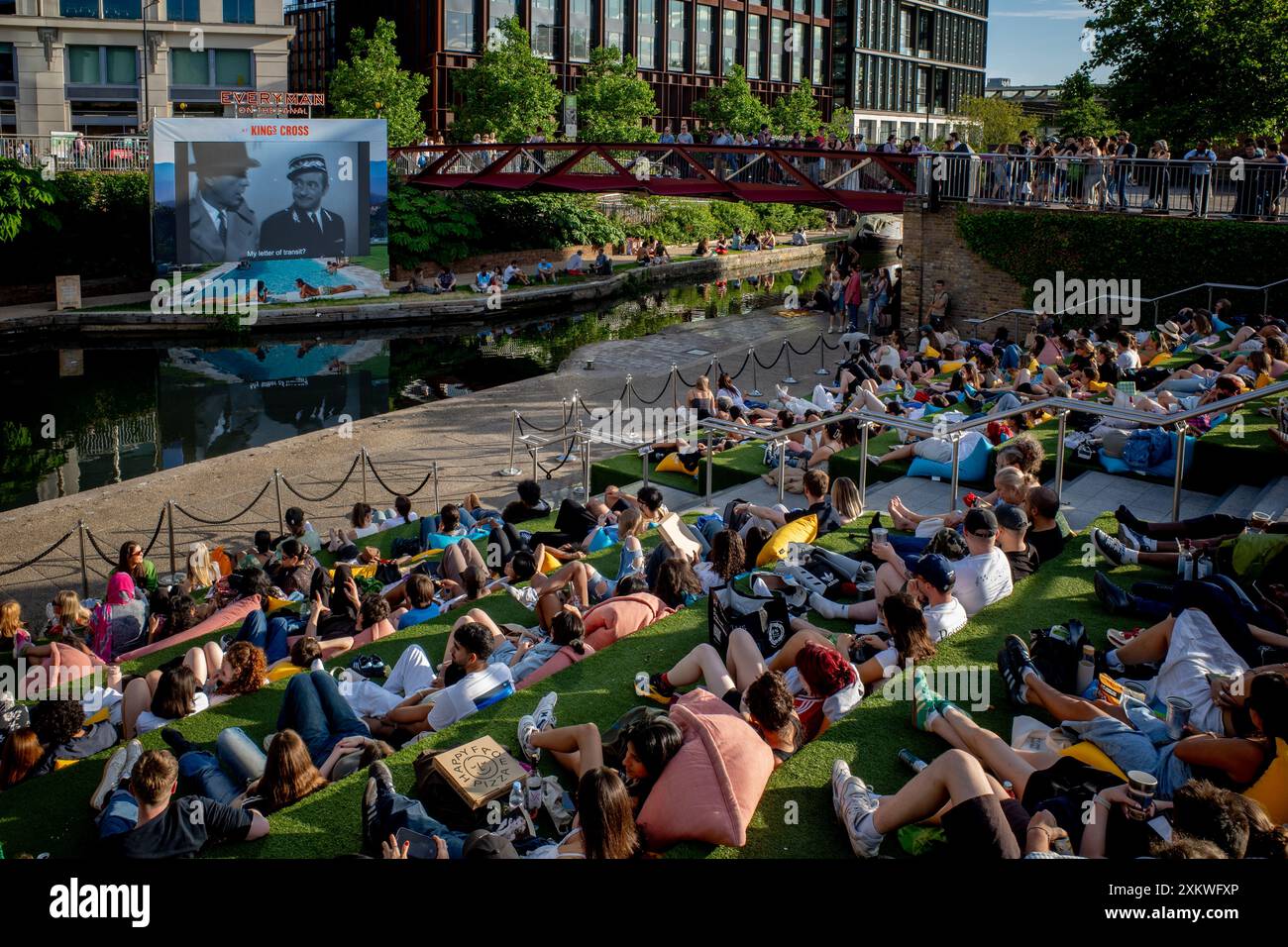 London everyman screen on the canal hi-res stock photography and images ...