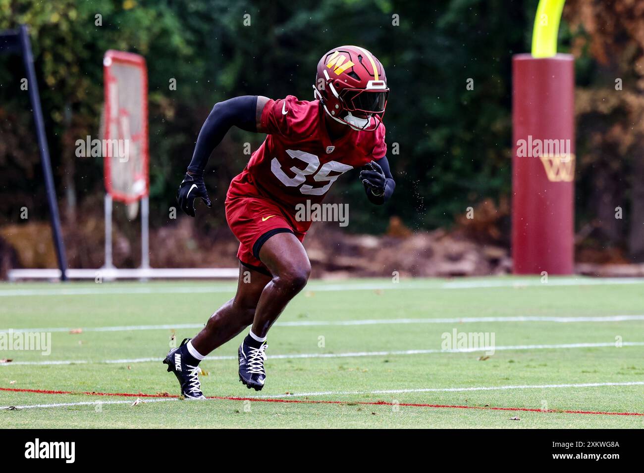 Washington Commanders safety Jeremy Reaves (39) participating in drills ...