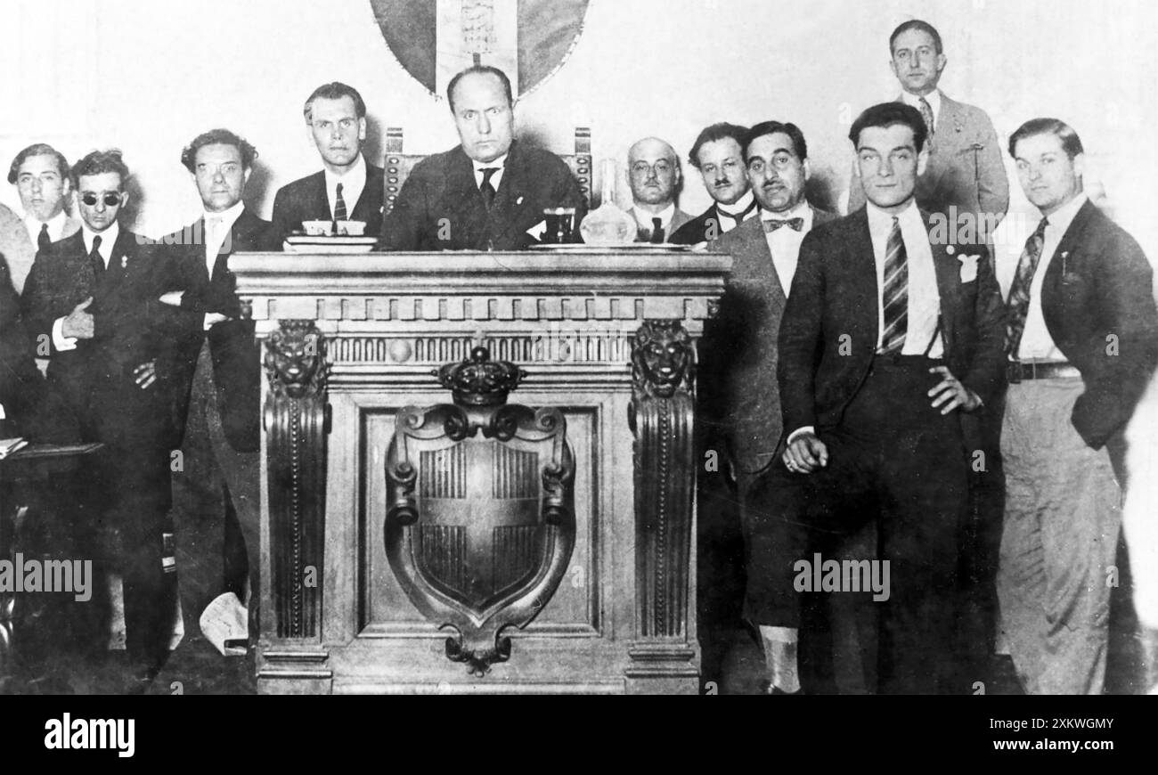 Benito mussolini 1883 1945 hi-res stock photography and images - Alamy