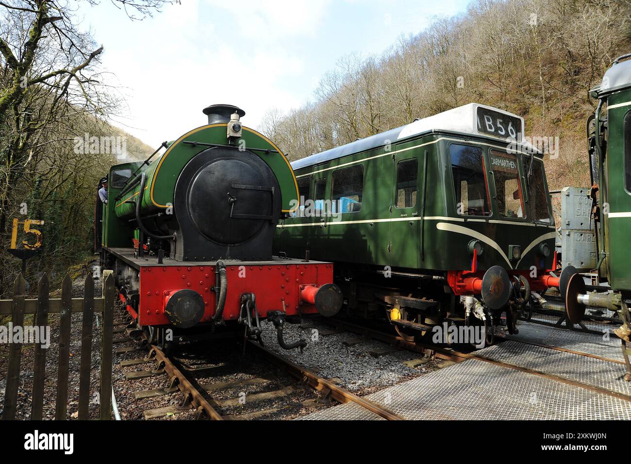 "Haulwen" passing the D.M.U at Llwyfan Cerrig with a train from ...