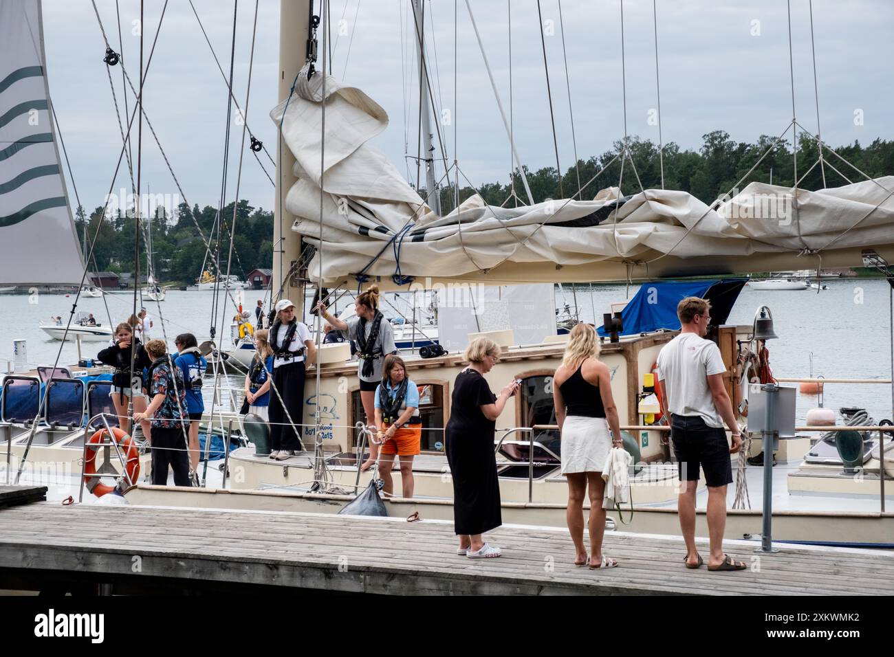 MARIEHAMN, ÅLAND, FINLAND - JULY 24 2024: The students volunteers work ...