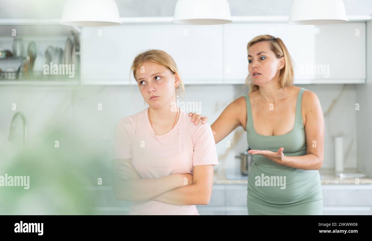 Disapproving mother hi-res stock photography and images - Alamy