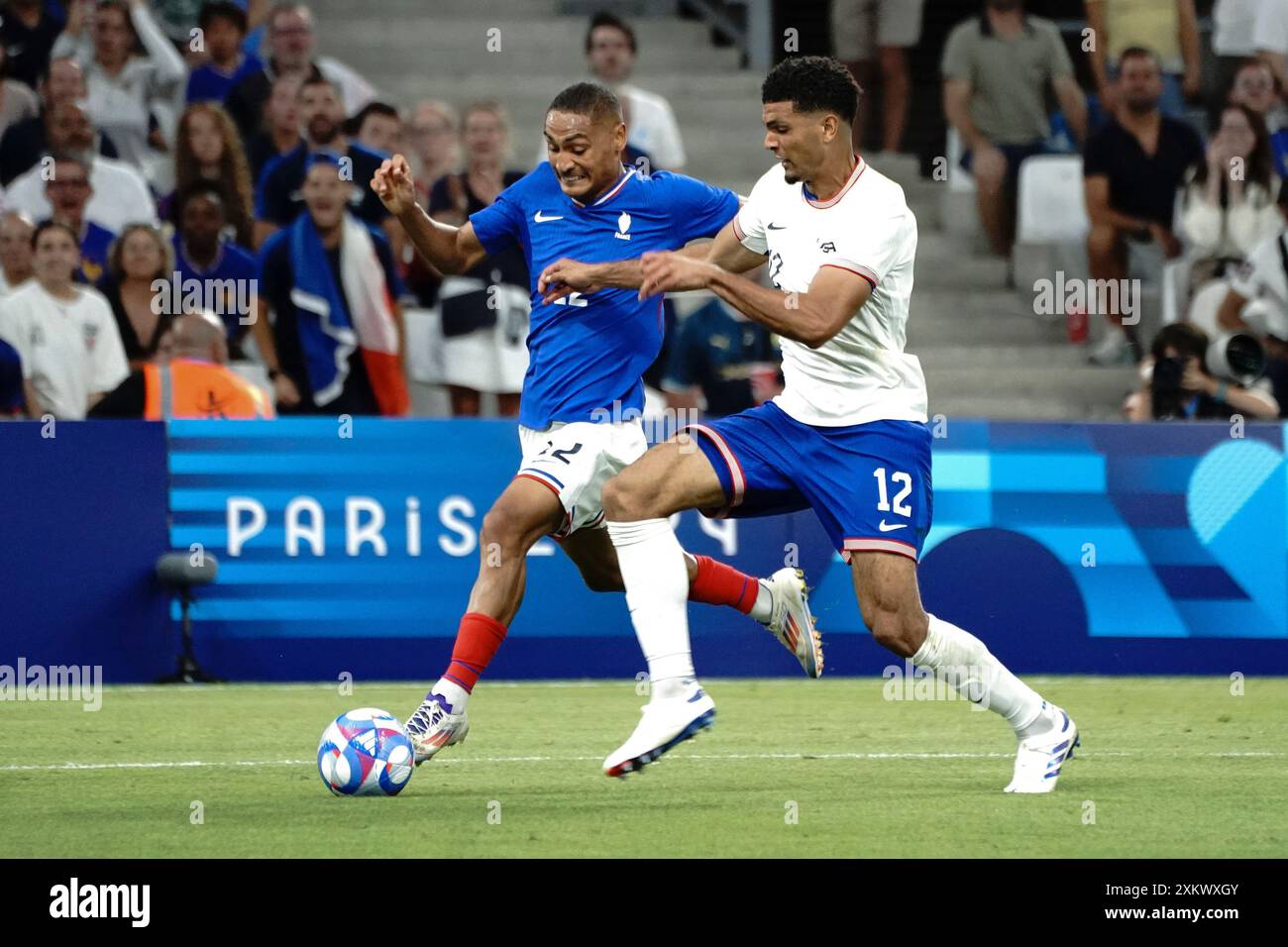 Enzo Millot (France) and Miles Robinson (USA) during the Football, Men ...