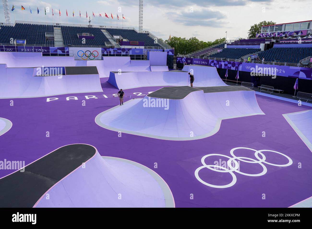 Paris, France. 24th July, 2024. Workers finish painting the Cycling BMX ...