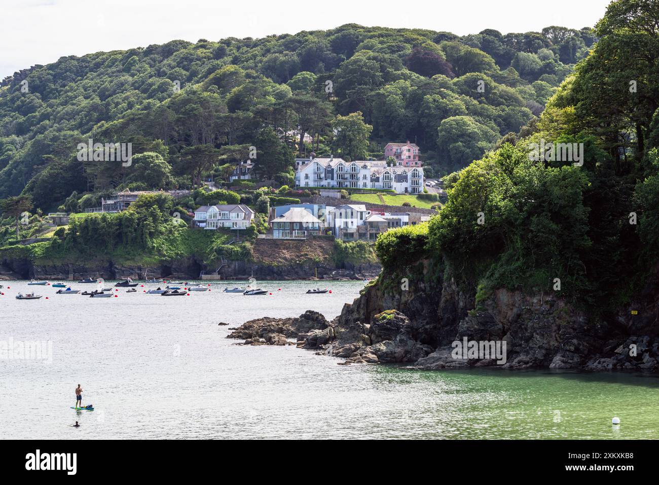 Boats and Yachts on Salcombe North Sands, Salcombe, Kingsbridge Estuary ...