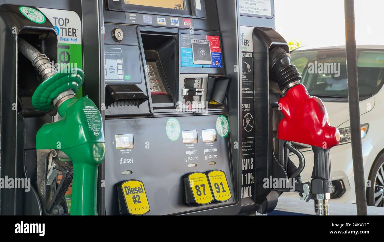 Fuel station card hi-res stock photography and images - Alamy
