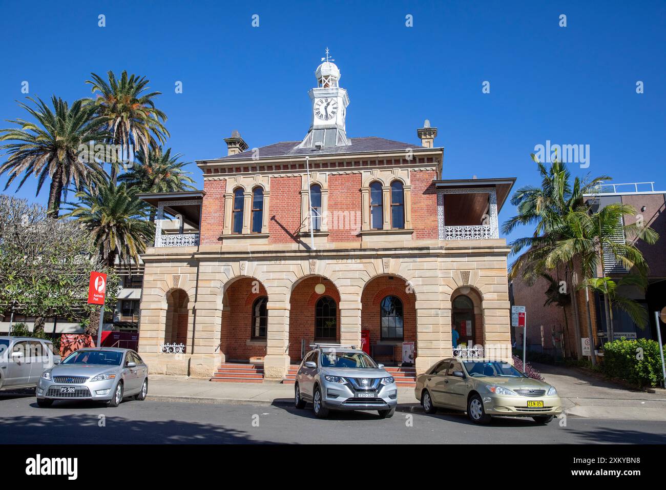 Grafton city centre and Grafton Post Office building in Victoria street ...
