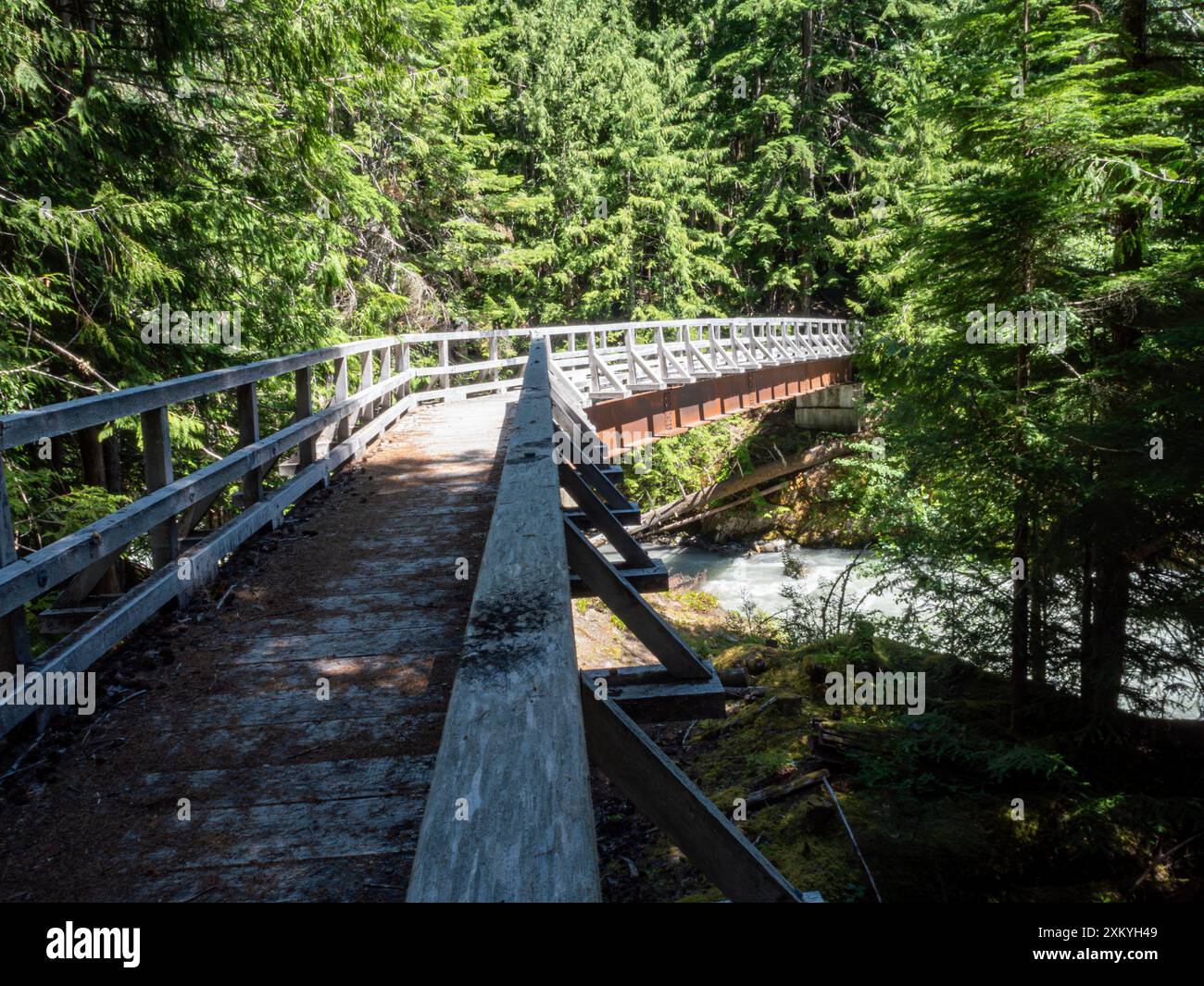Suiattle river bridge hi-res stock photography and images - Alamy