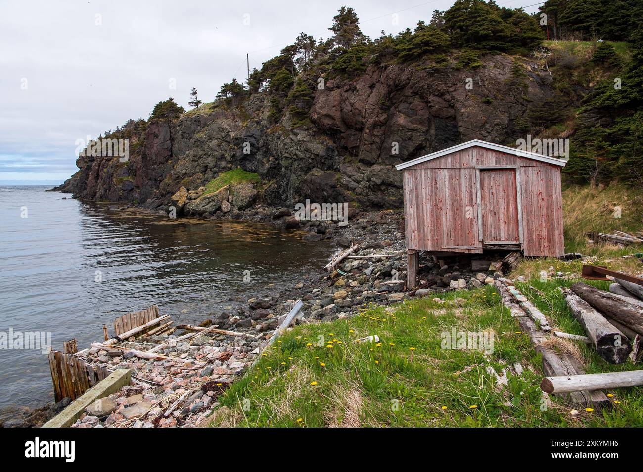 Old fishing stage at Bara Point in the Little Port harbor bay, Lark ...