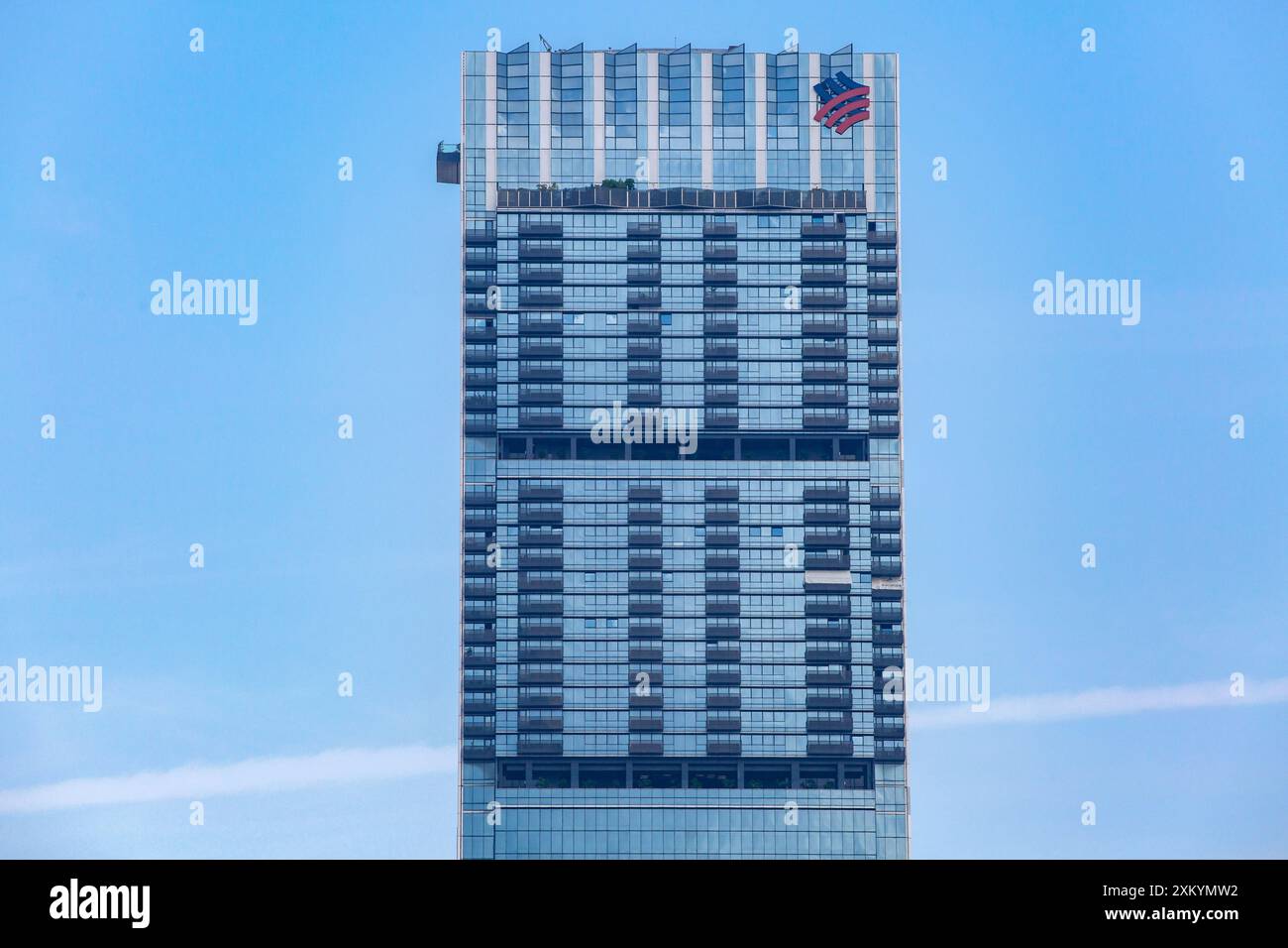 Close up of the upper level of Guoco Tower, Tanjong Pager, tallest ...