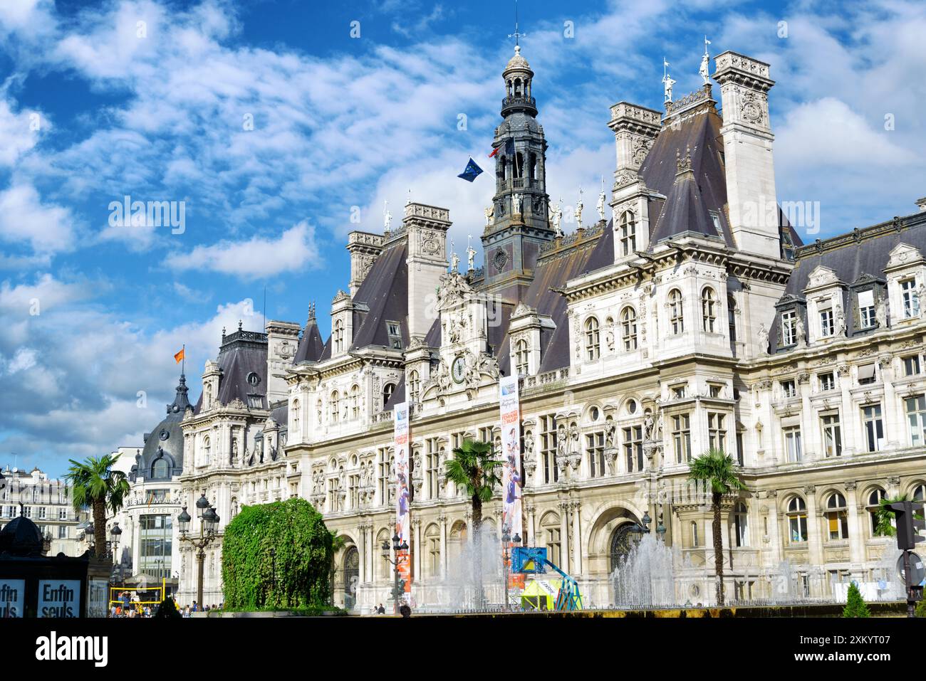 Paris city hall place hi-res stock photography and images - Alamy