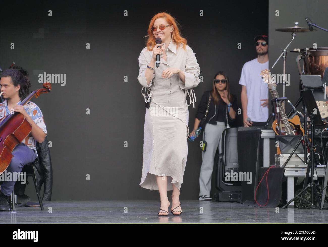 Cantante noemi hi-res stock photography and images - Alamy