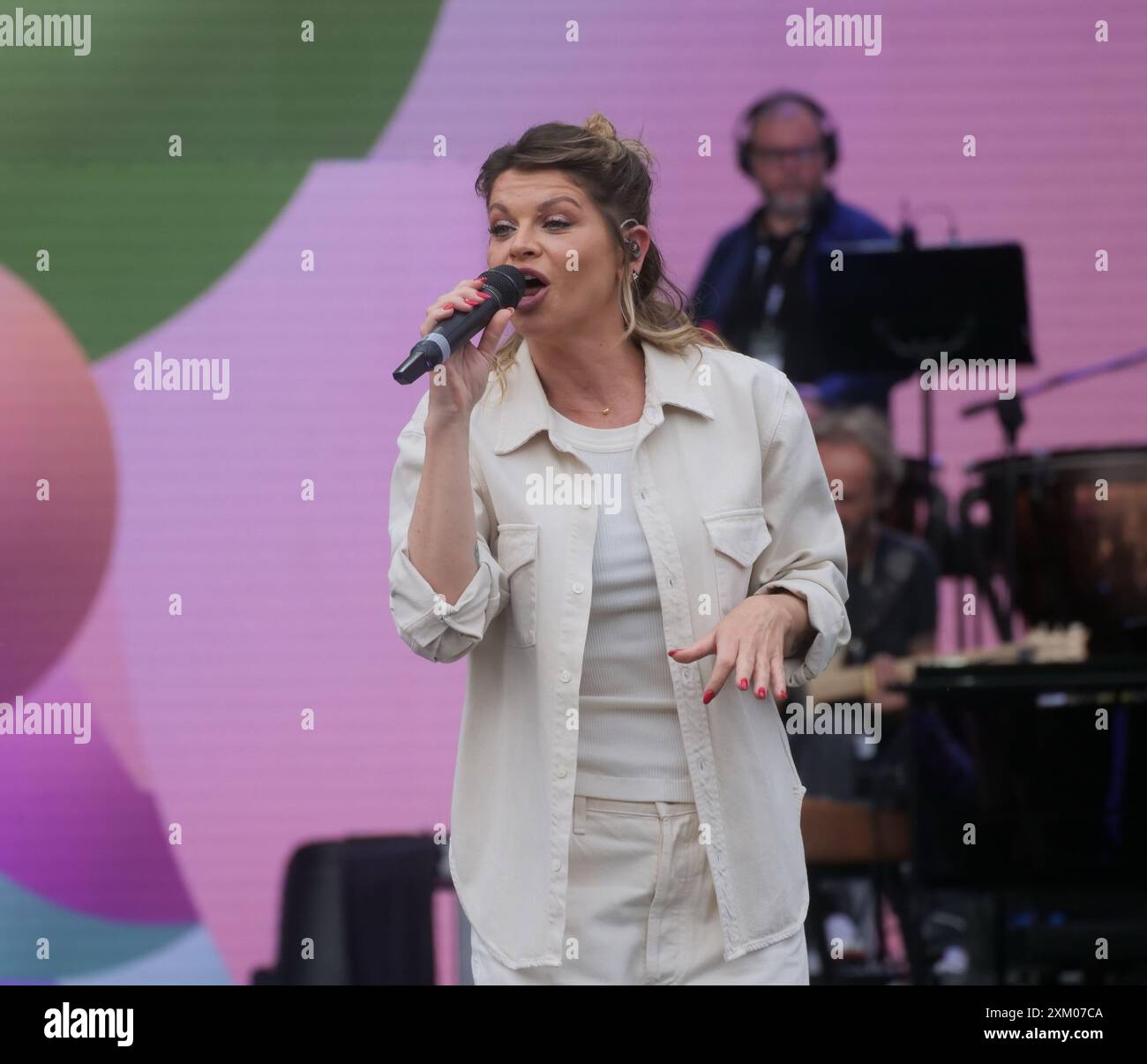 Alessandra amoroso milano hi-res stock photography and images - Alamy