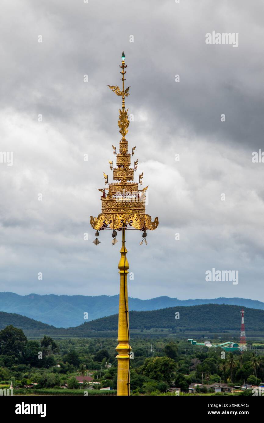 Wat Phutthakan Chana Muni Stock Photo - Alamy