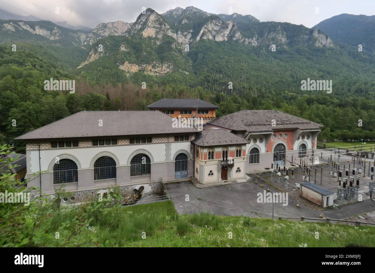 Hydroelectric energy is the world's largest source of clean energy ...