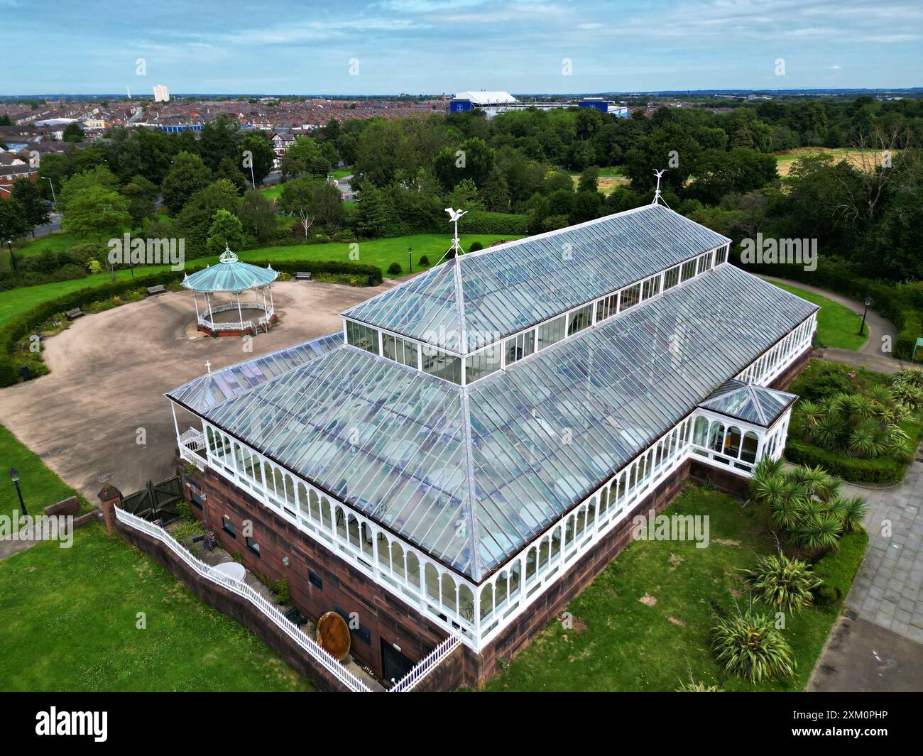 Aerial view of the Isla Gladstone Conservatory in Stanley Park ...