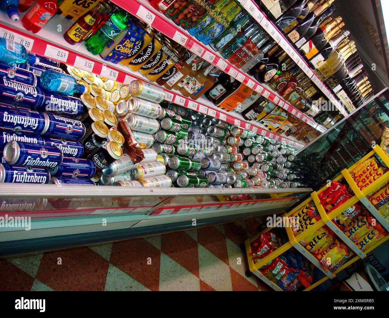 food trade in a supermarket,and moore goods food trade in a supermarket ...