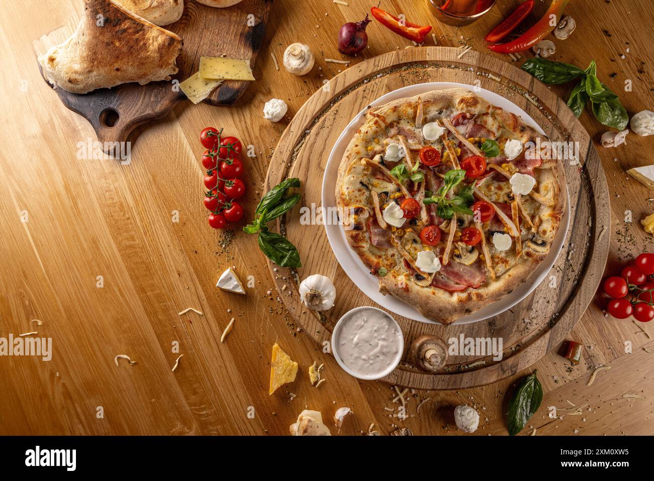 Wood fired pizza hi-res stock photography and images - Alamy