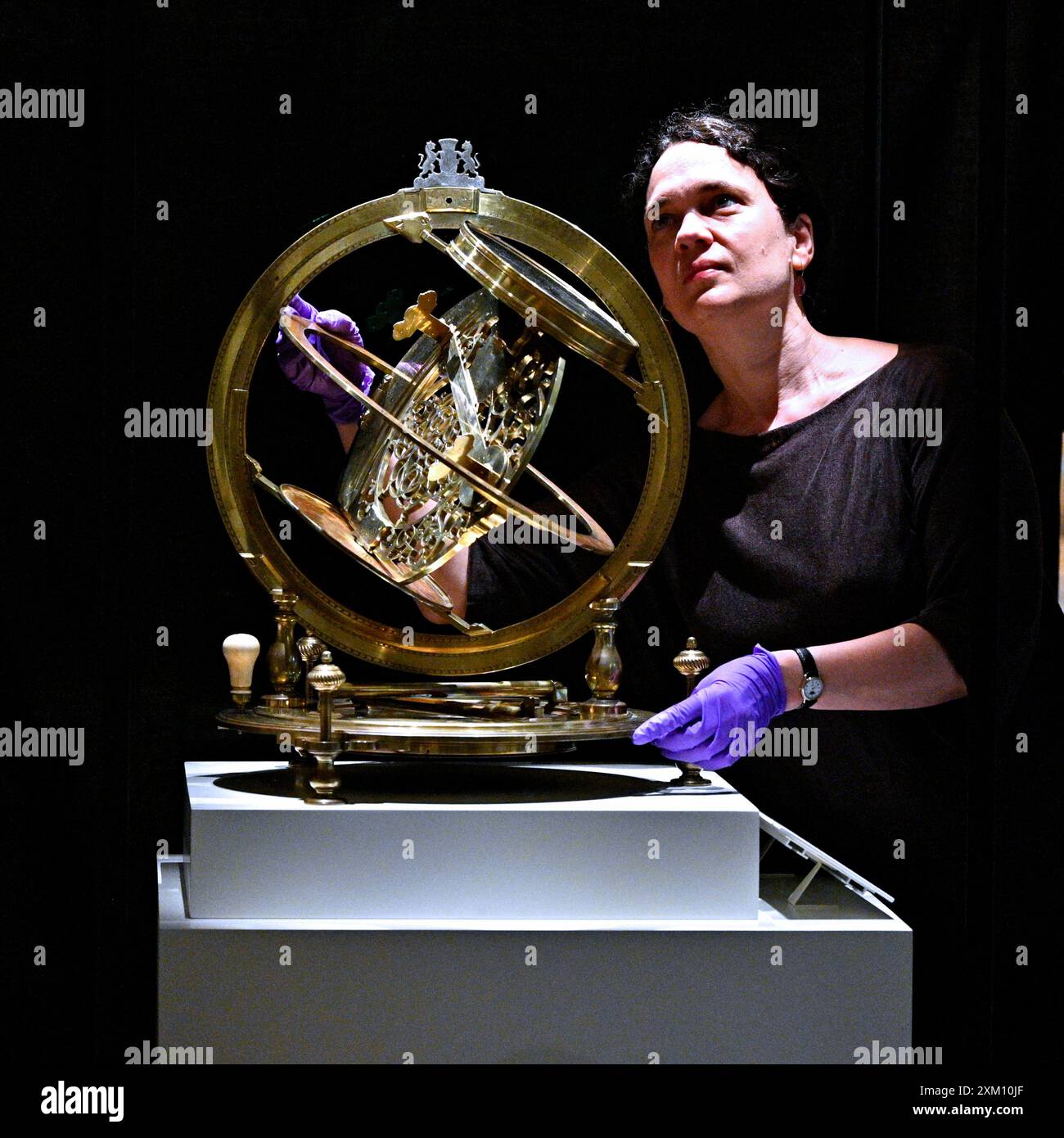 Edinburgh, Scotland, UK. 25th July 2024. Unveiled for the first time, The Ilay Glynne sundial is ...