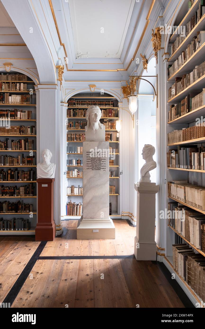 Duchess Anna Amalia Library in Weimar. Rococo hall, with bookshelves ...
