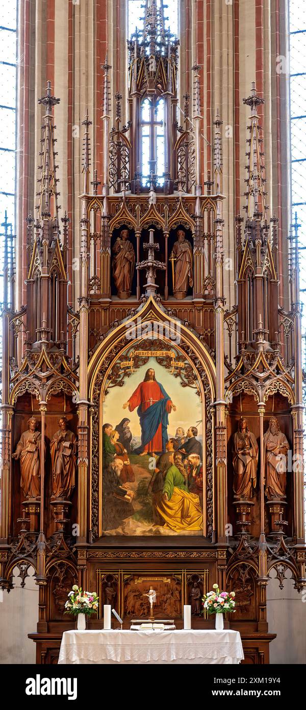 Altar in evangelical lutheran hi-res stock photography and images - Alamy