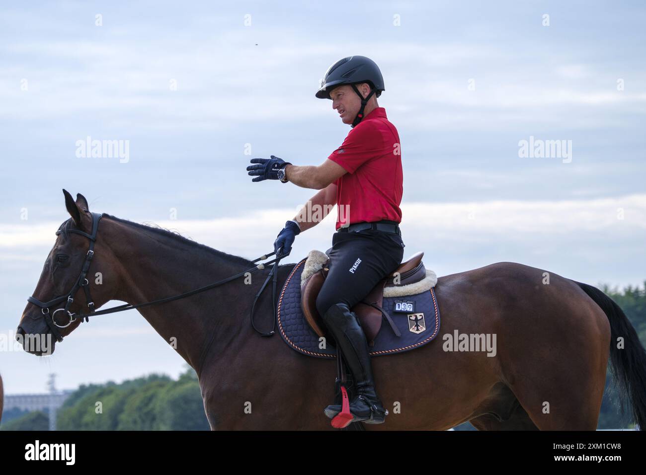 Michael JUNG riding FISCHERCHIPMUNK FRH, Germany trainning session ...