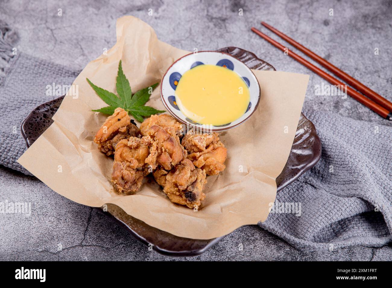 Japanese fried chicken chunks Stock Photo - Alamy