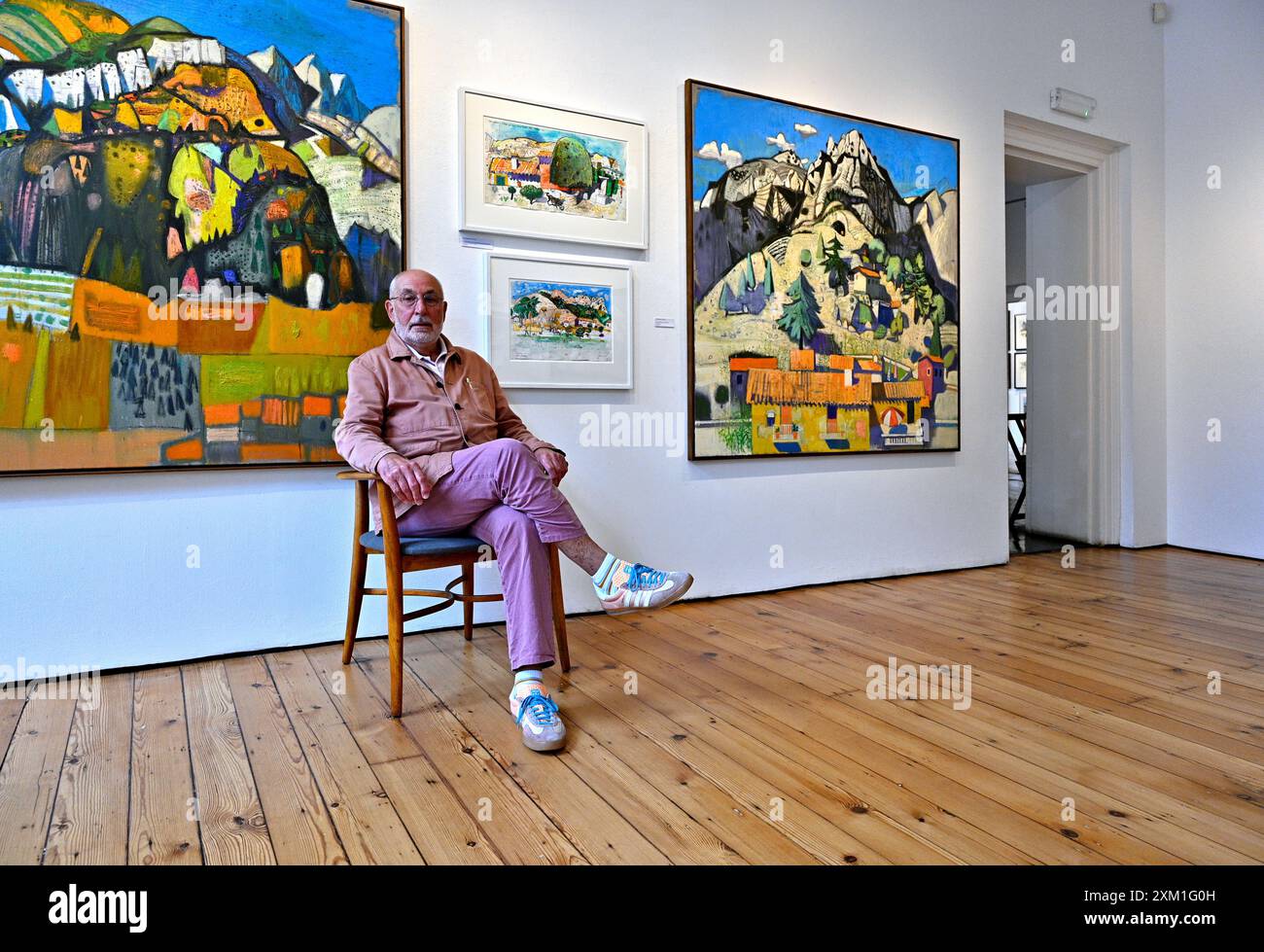 Edinburgh, Scotland, UK. 25th Jul 2024. Artist Leon Morrocco beside his ...