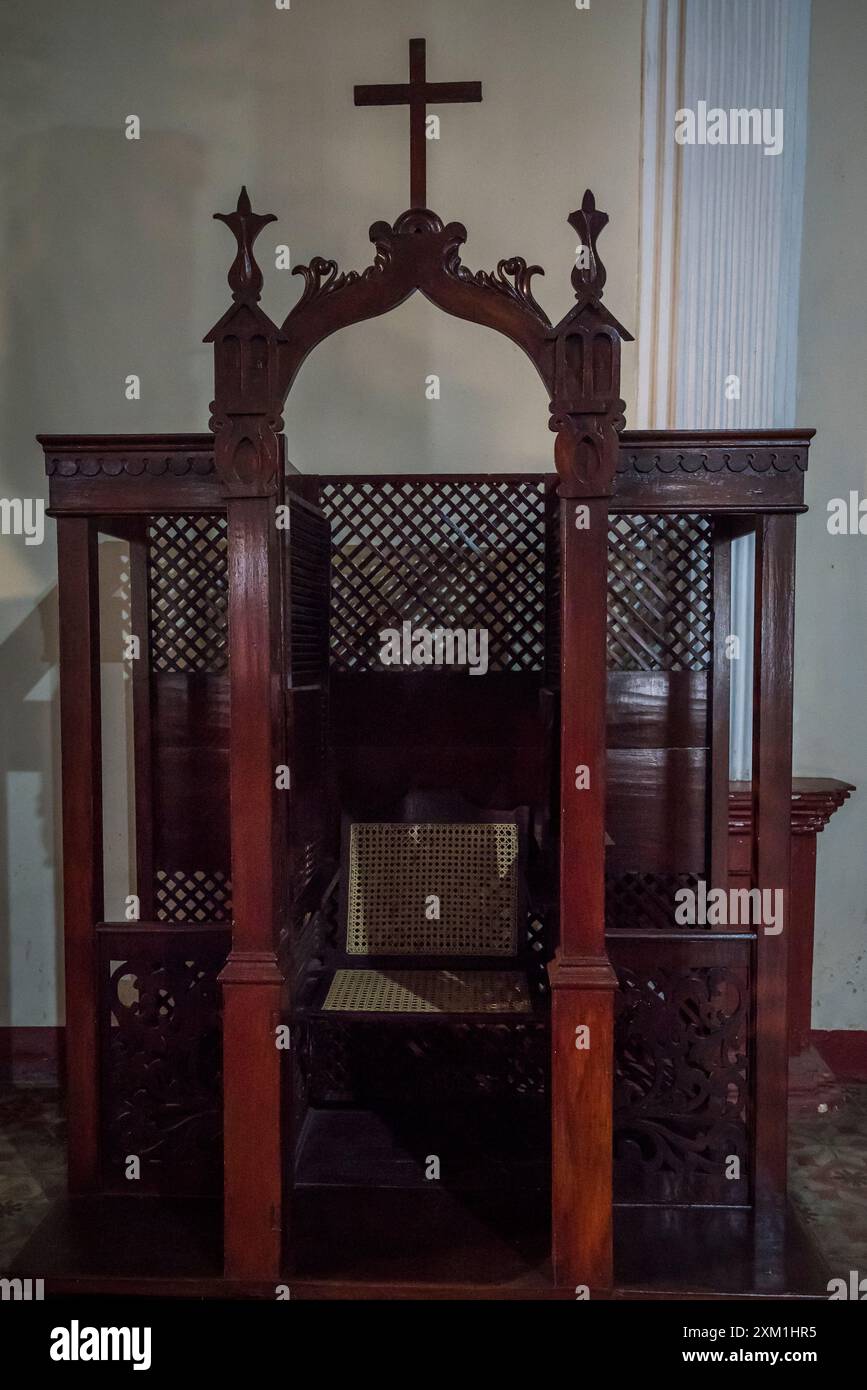 Confessional space hi-res stock photography and images - Alamy