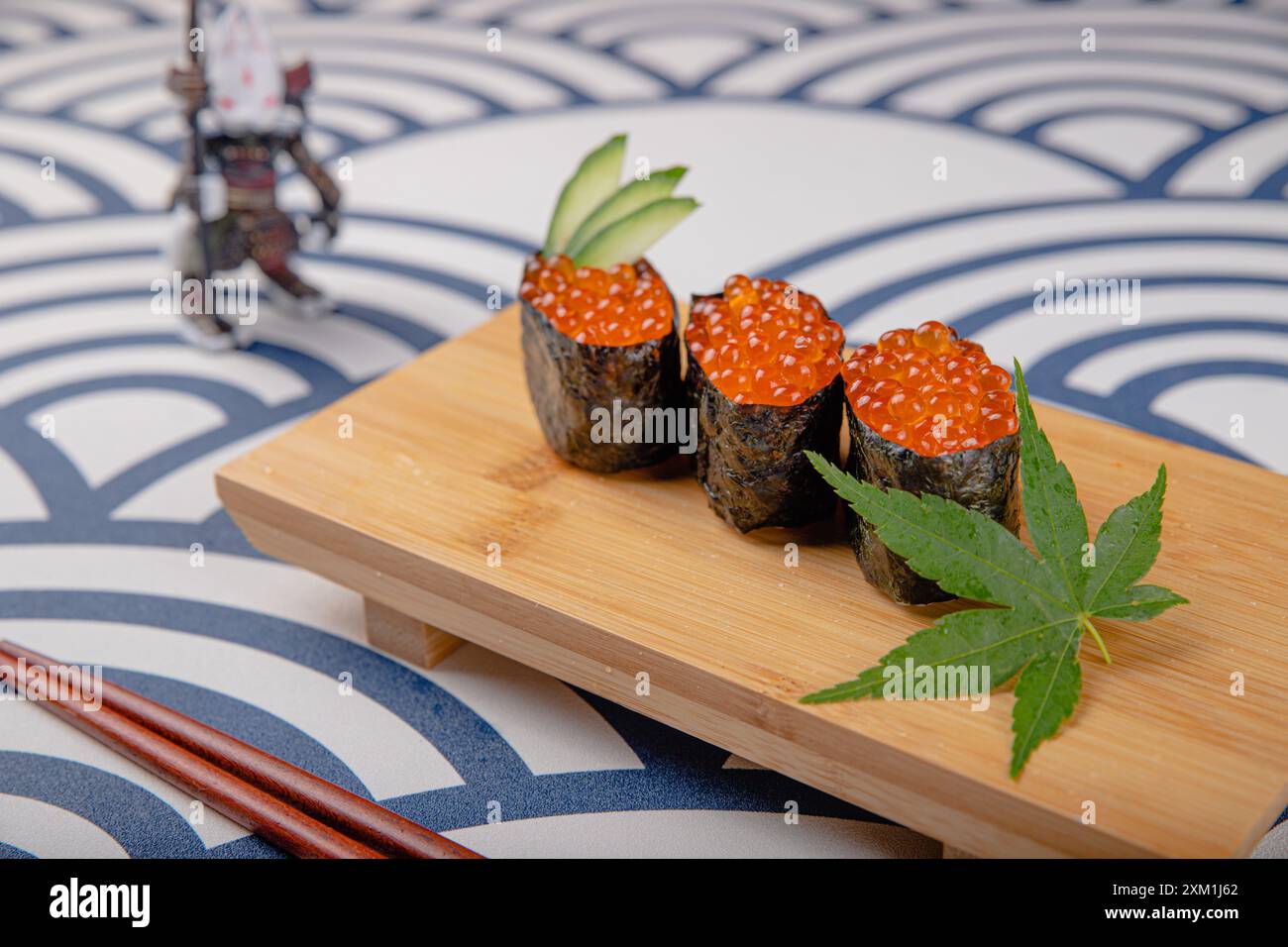 Salmon Roe Sushi Gunkan Stock Photo - Alamy
